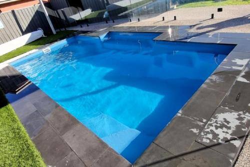 Mid Blue Fibreglass Pool | DIY Pool Kit | Nationwide Delivery